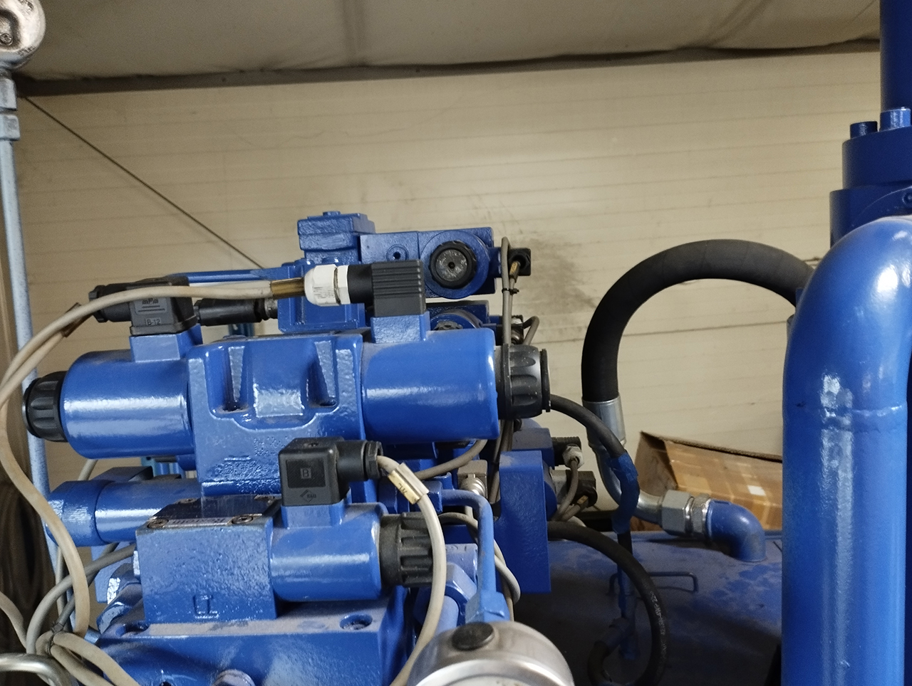 Tecnopres KZP 30 NC trimming press EP1989, used | EP1989